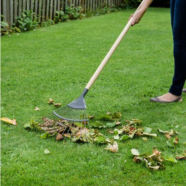 Kent and Stowe Long Leaf Rake The Garden House